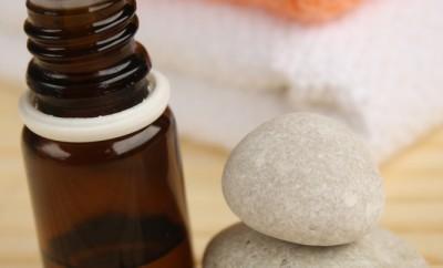 Skin Benefits of Tea Tree Oil – AAD Blog